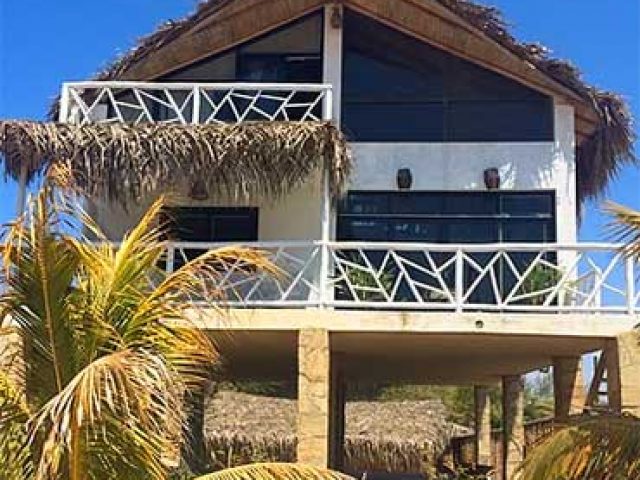 Playa Vichayito. Información de Hoteles, Casas de Playa y mas